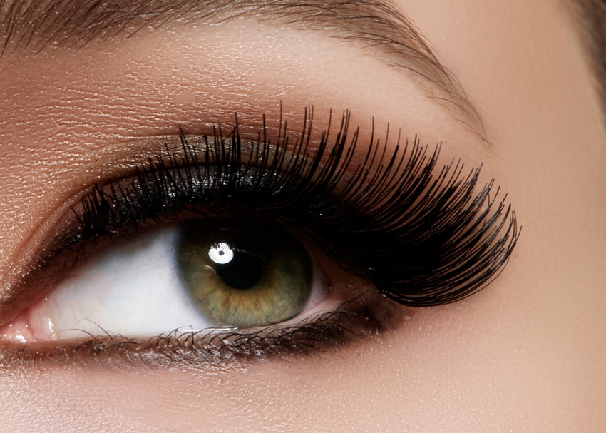Entretenir les extensions de cils- La Loge Beauté, Maquillage Entretenir les extensions de cils- La Loge Beauté, Maquillage